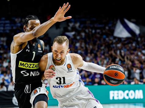 Džanan Musa Najefikasniji Real Pobijedio Partizan I Prošao Na Final