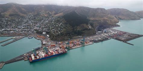 Discover The World Behind Lpc Gates On An Exclusive Port Bus Tour