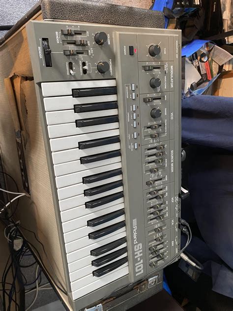 Custom Synth Stand Done Very Happy R Synthesizers