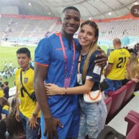 Novia de Moisés Caicedo revela la promesa que hizo el jugador antes del partido contra Senegal