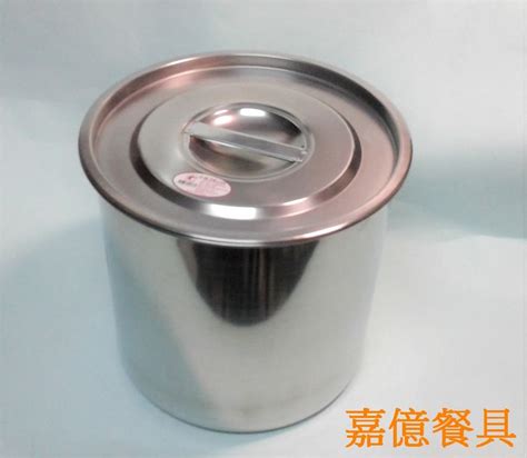 ~嘉億餐具~台灣製304不銹鋼無耳深型11湯鍋26cm 油鍋附蓋糖水筒佐料桶高鍋蒸鍋開店營業學校廚房用品餐飲備品 Yahoo奇摩拍賣