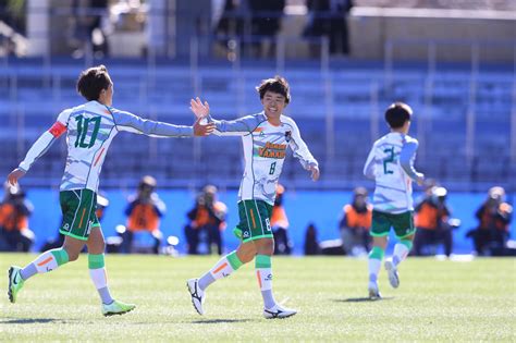 【準々決勝】1得点1アシストの青森山田mf浦川「日頃の努力の成果」 サッカーマガジンweb