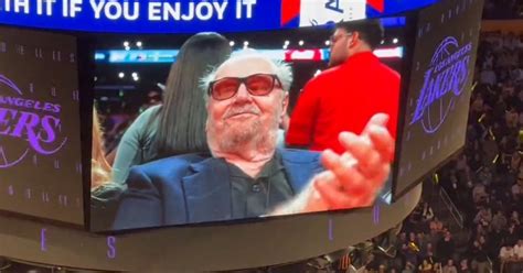 Jack Nicholson Attends Lakers Game For First Time Since 2021 Honored