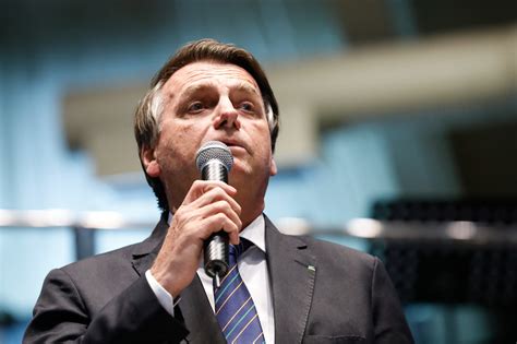 Bolsonaro Passa Por Tratamento De Refluxo E Cirurgia De Septo Em Sp