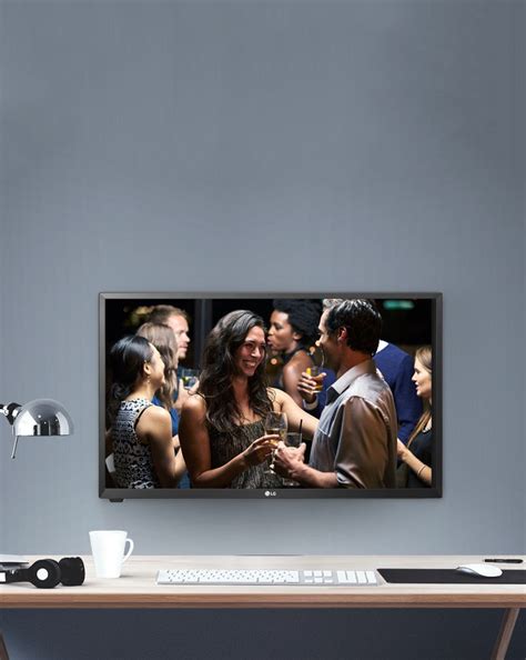 LG 28 inch Class HD TV (27.5'' Diag) (28LM400B-PU) | LG USA