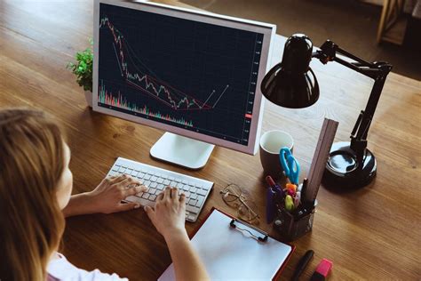 What Are Triangle Chart Patterns Types How To Trade And More