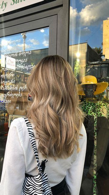 Berberis Beauty Salon Shared A Post On Instagram რა სილამაზე გამოვიდა😍 თმის შეღებვა მელირება