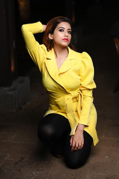 Premium Photo Fasion Model Posing Sassy Sadiya