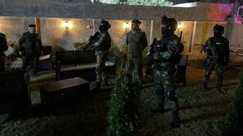 الشرطة تداهم منزل الغدير أشخاص ظهروا بفيديو يرقصون ويطلقون النار