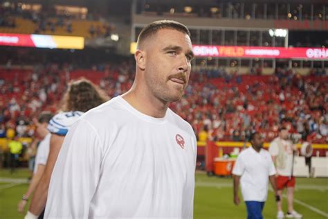 Chiefs Make Roster Moves Showing Plans For Te Travis Kelce And Dt