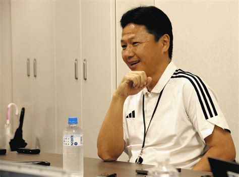 サッカーu―23日本代表・大岩監督、6月米国遠征にgk鈴木彩艶が参加希望「スタッフと話をする」 オーバーエージは交渉中：中日スポーツ・東京中日スポーツ