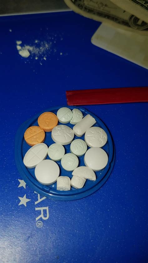 152 Best Roxi Images On Pholder Opiates Aww And Pillhead
