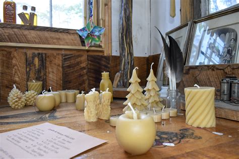 Meet Bee And Bramble Beekeeping Tinkering And Teaching • Washington