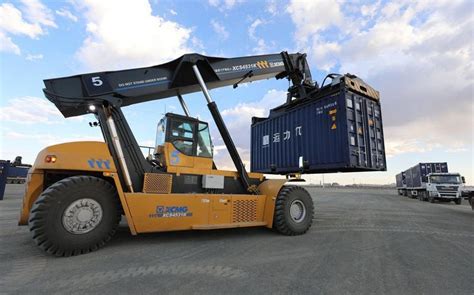 Замын Үүд боомтод хуримтлагдсан ачаа барааг ирэх долоо хоногт татаж дуусгана