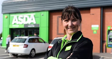 I Had To Do Something Asda Worker Helen Saves Regular Customers