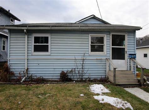 1607 Sylvia Dr Endwell Ny 13760 ®