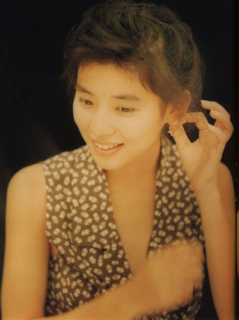 【画像探訪 130】美魔女！まさに奇跡のアラフィフ女優「石田ゆり子」さんの画像まとめ 228枚 石田ゆり子 Artofit