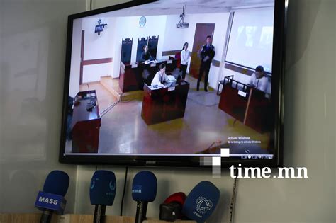 Сэтгүүлч Э Ганхуягийн амь насанд халдсан этгээдийн гэм буруугийн шүүх хурал 11 дүгээр сарын 8 нд