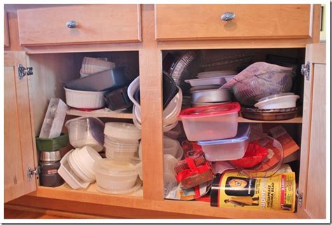 Organising Tupperware Cupboard