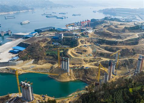 湖北宜昌：三峡枢纽茅坪港疏港铁路加紧建设财经头条