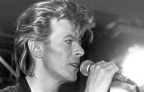 데이비드 보위 David Bowie Space Oddity 한글 가사 해석 뜻