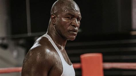 Les Prometo Que Volveré Al Ring Por Una Vez Más Qué Expresó Evander