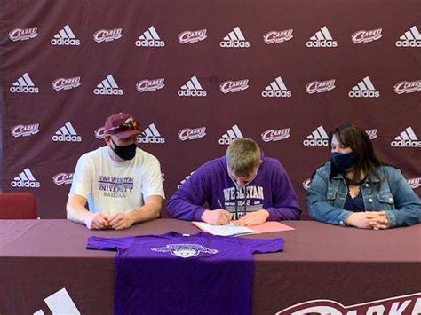 Will Smith Signs Letter Of Intent Clarke District