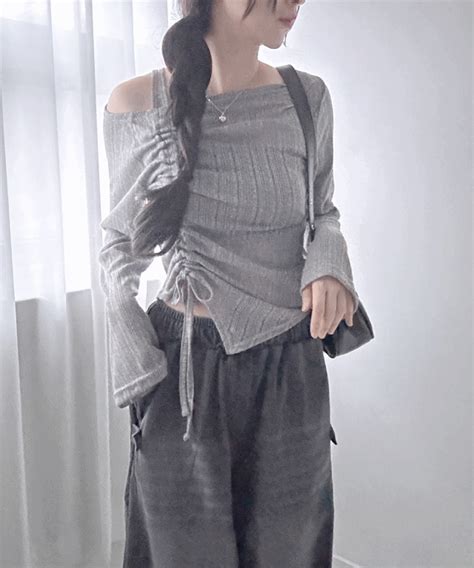 당일🚀 11💕 최저가🔥 원오프 트임 셔링 긴팔 티셔츠 3c 학생 대학생 데일리 데이트 캐주얼 캠퍼스 신상 특가 할인 봄 여름 가을 겨울 여행 수학여행 졸업 개강 졸사 하객