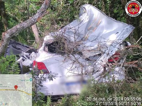Obv Colisão Frontal Entre Carro E Caminhão Na Br 470 Resulta Em Morte