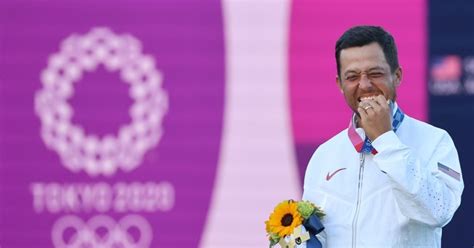 [올림픽] 금메달 깨무는 골프 금 쇼플리