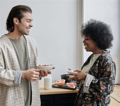 Ways To Build Emotional Intimacy For Better Sexual Intimacy
