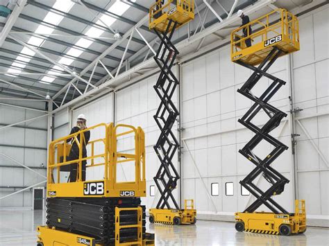 JCB Nowa marka w podnośnikach