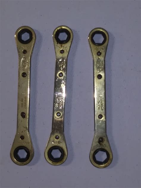 1980 ‘s 1990 ‘s Chrysler Master Tech Award Ratching Wrench Set