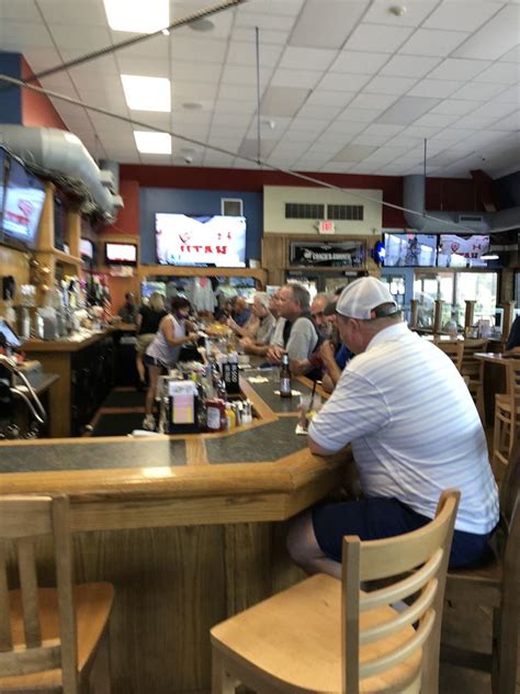 Coachs Corner Bar And Grill Livonia Roadtrippers