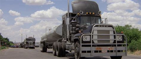 Hubbs Movie Reviews Convoy 1978