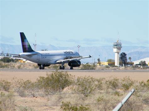 Aeropuerto De Mexicali Aeropuerto Internacional General Rodolfo