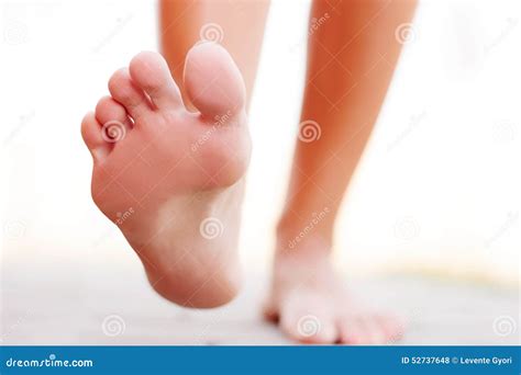 Voet Buiten Stock Foto Image Of Menselijk Gekwetst 52737648