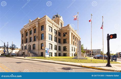 Cooke County Editorial Image Image Of Downtown Courthouse 267731305