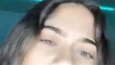 巴基斯坦女孩在酒店的性感舞蹈 Xhamster