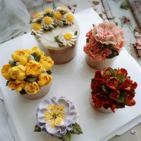 앙금플라워떡케이크데이지미니장미후리지아양귀비카네이션커피설기 Buttercream Flowers Butter Cream Cupcakes