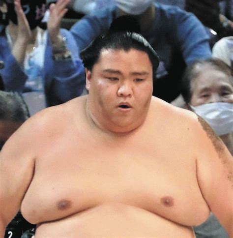 【大相撲】コロナ休場の御嶽海“かど番”は次場所に継続か 「勝ち越し・負け越し」が番付反映の基準に：中日スポーツ・東京中日スポーツ