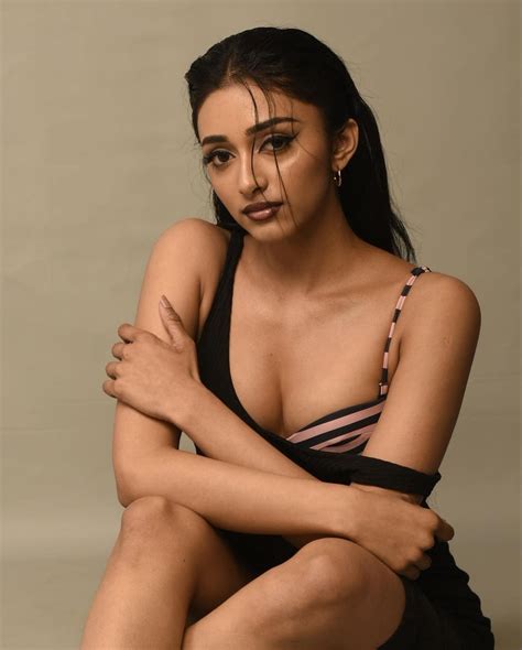 Preity Mukhundhan Preethi Mukundan Photos Videos Birthday Latest News Height In Feet