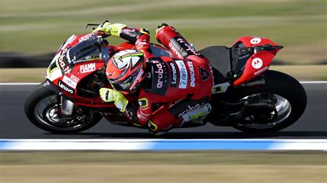 Superbike Alvaro Bautista Domina Le Libere In Australia