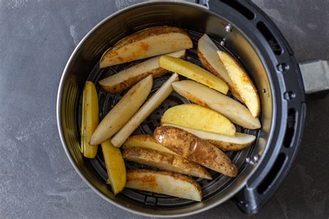 Air Fryer Potato Wedges Extra Crispy Momsdish