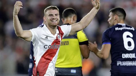 River Goleó A Gimnasia En El Monumental Y Se Afirmó En La Cima De La
