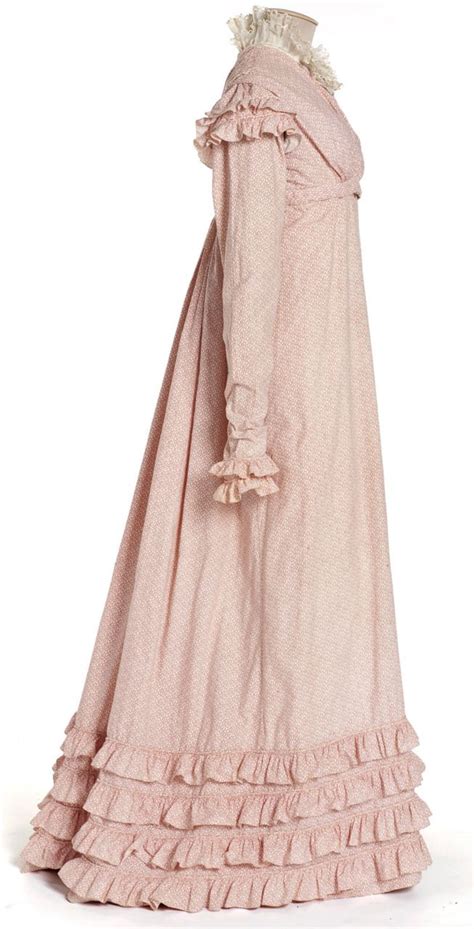 Собираясь на прогулку Модные стили Историческая мода Платье в стиле эпохи регентства
