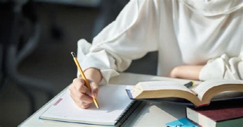 한 달에 책 한 권도 안 읽는다는 스무살 10년 새 급증했다