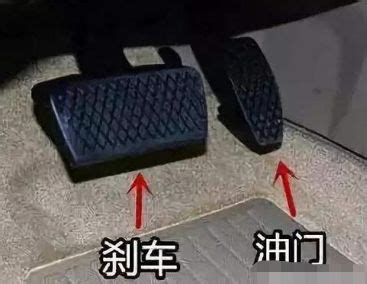 发动机机脚坏了的症状 有驾