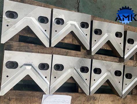 Shear Blade Made Of Alloy Steel Like H13 Cutting Blades And Shearing
