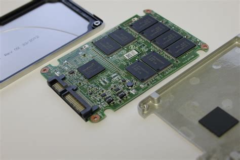 Inside The Intel Ssd 335 And Test Setup Intel Ssd 335 240gb Review